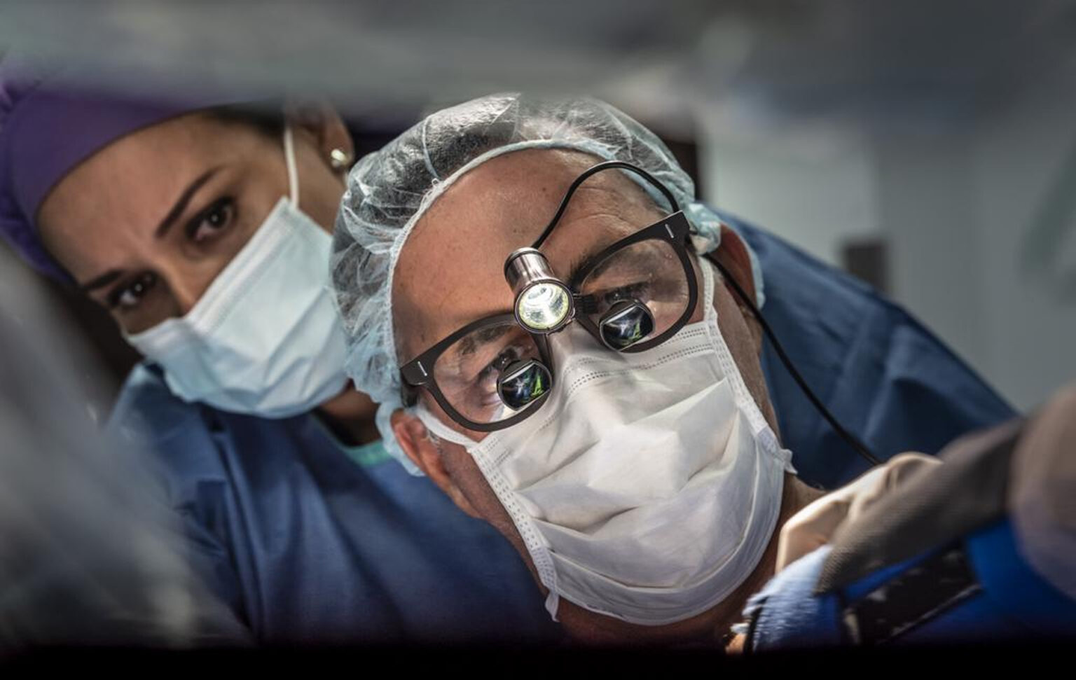 Complete Care of Hand, Wrist, Elbow & Shoulder - Top Hand Surgeon